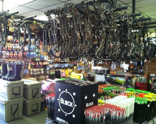 MURF’S GUNS - Updated December 2025 - 12 Reviews - 1720 US-81, Duncan ...