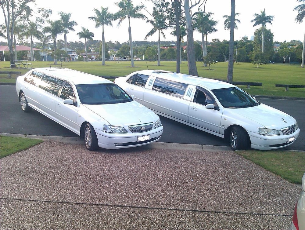 A GOLD CROWN LIMOUSINE - Updated August 2024 - Nerang Queensland ...