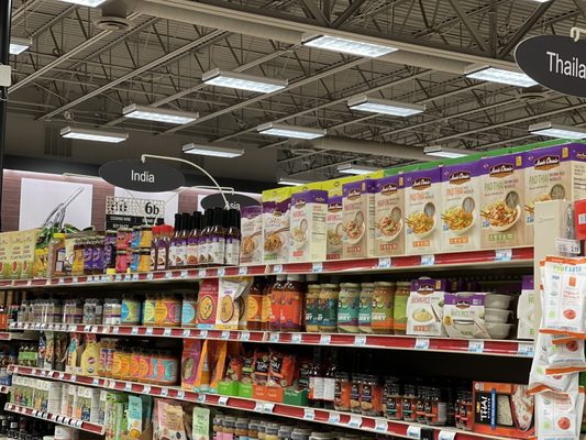 WORLD FRESH INTERNATIONAL MARKET - Updated 2024 - 122 Photos & 43 ...