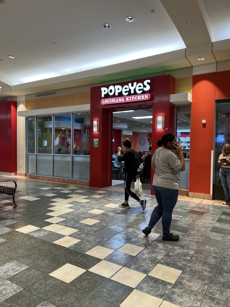 POPEYES LOUISIANA KITCHEN - Updated July 2025 - Av. Franklin Delano ...