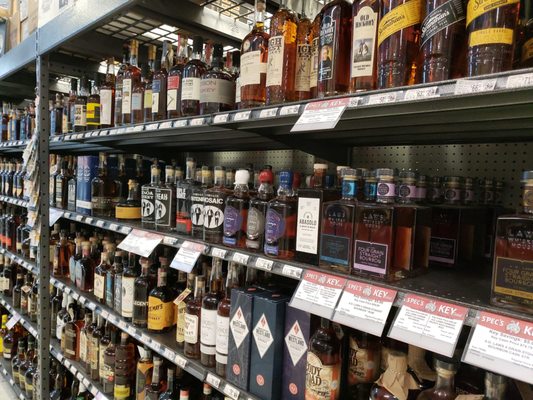 SPEC’S WINES, SPIRITS & FINER FOODS - Updated June 2024 - 95 Photos ...