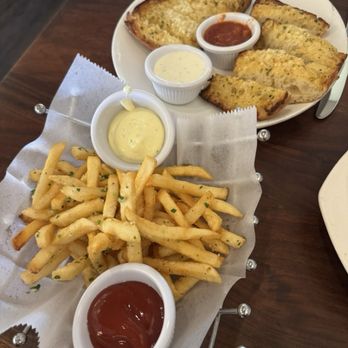 MELO’S PIZZA & PASTA - Updated January 2026 - 486 Photos & 954 Reviews ...