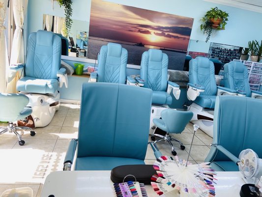 FINAL TOUCH NAIL STUDIO - Updated June 2024 - 116 Photos & 42 Reviews ...
