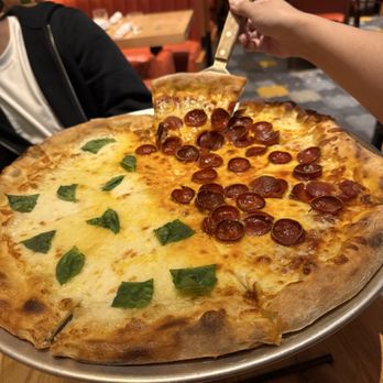 MONEYLINE PIZZA & BAR - Updated March 2025 - 1341 Photos & 1015 Reviews ...