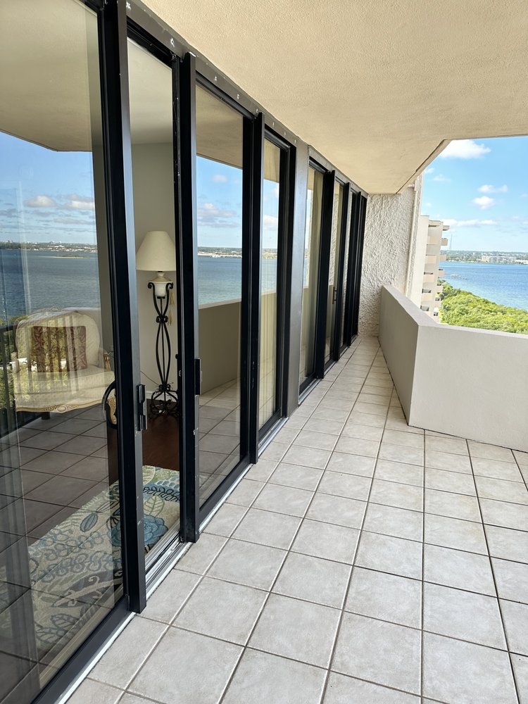 HONEST BEE WINDOW CLEANING - Updated July 2025 - 39 Photos - Boca Raton ...