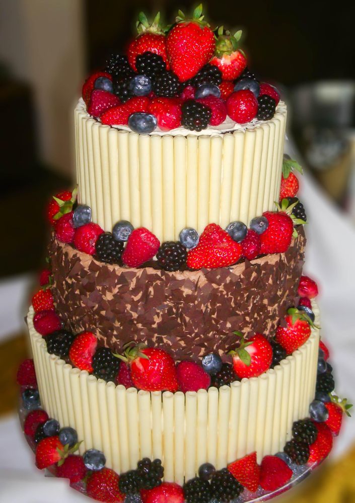 MUNICH CAKES - Updated March 2024 - Bonner Pl., München, Bayern ...