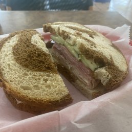 SOUTHSIDE DELI - Updated January 2026 - 78 Photos & 119 Reviews - 1825 ...