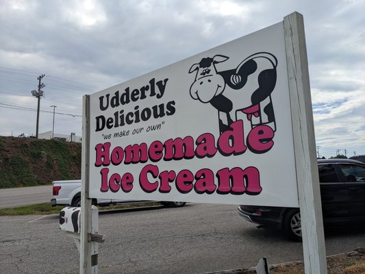 UDDERLY DELICIOUS ICE CREAM FACTORY - Updated January 2026 - 47 Photos ...