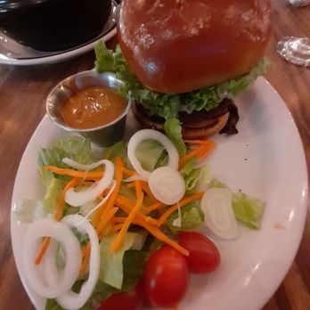 PUKALANI CLUB HOUSE RESTAURANT & BAKERY - Updated November 2024 - 182 ...