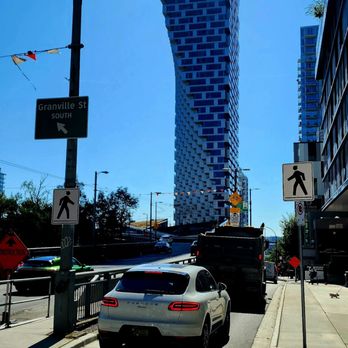 MONZO BURGER - Updated August 2025 - 106 Photos & 45 Reviews - 1401 ...