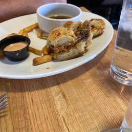 GRIT 2C - Updated December 2025 - 181 Photos & 260 Reviews - 212 S ...