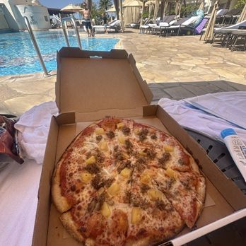 MANOLI’S PIZZA COMPANY - Updated February 2025 - 498 Photos & 824 ...