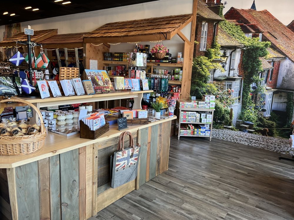 THE HAMLET BRITISH STORE - 23 S Moger Ave, Mount Kisco, New York ...