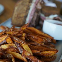 COMMUNAL - Updated July 2025 - 815 Photos & 820 Reviews - 102 N ...