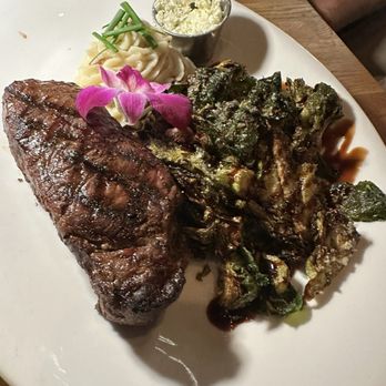 MEATING STREET - Updated January 2026 - 419 Photos & 379 Reviews ...