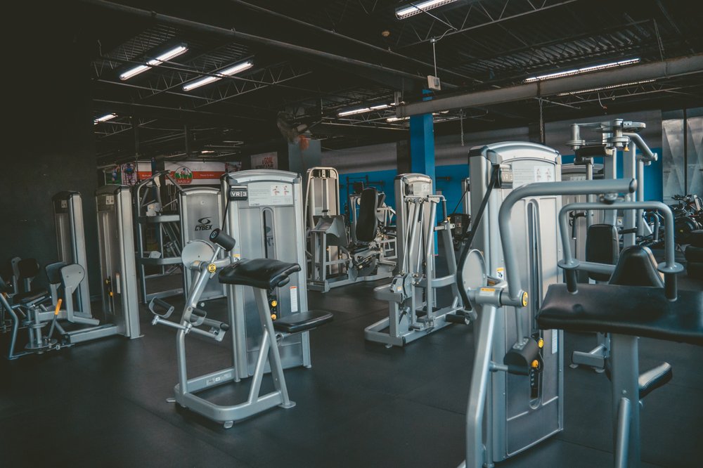 SOUTH SHORE IRON - Updated November 2025 - 20 Photos - 208 E Main St ...