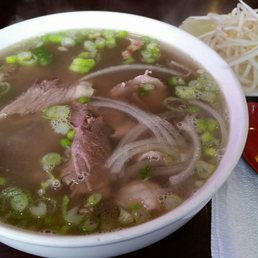 SUPER PHO - Updated January 2026 - 211 Photos & 286 Reviews - 1630 ...