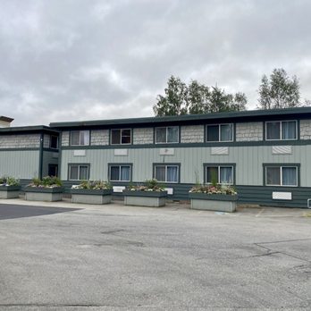 COAST INTERNATIONAL INN - Updated December 2025 - 83 Photos & 53 ...