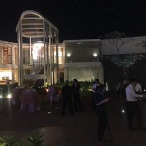 BLUE LEAF FILIPINAS - Belle Avenue, Parañaque, Metro Manila ...