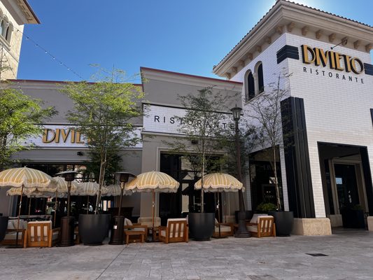 DIVIETO RISTORANTE - ESTERO - Updated July 2025 - 854 Photos & 707 Reviews - 23161 Village Shops ...