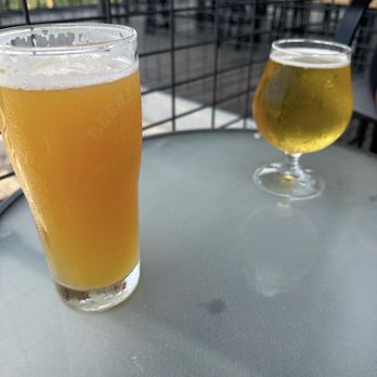 FAST FRIENDS BEER - Updated June 2024 - 167 Photos & 53 Reviews - 7313 ...