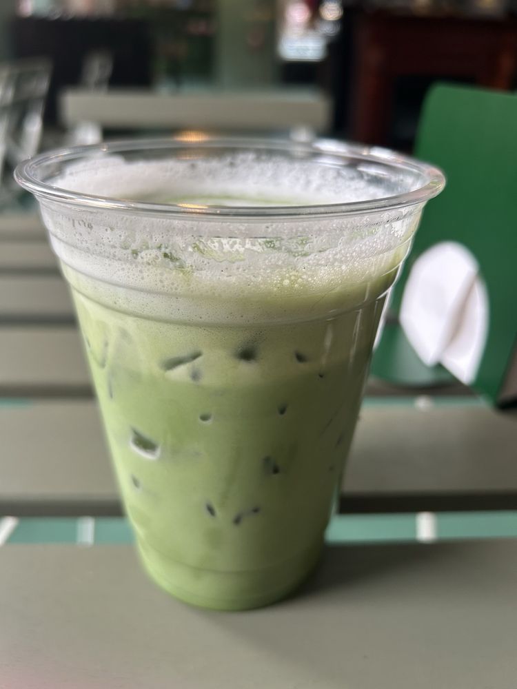 CHLOE CAFE - Updated December 2025 - 1267 Queen Street W, Toronto ...