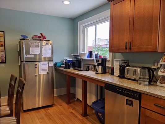 COLVIN HOUSE - Updated November 2024 - 36 Photos - 5940 N Sheridan Rd ...