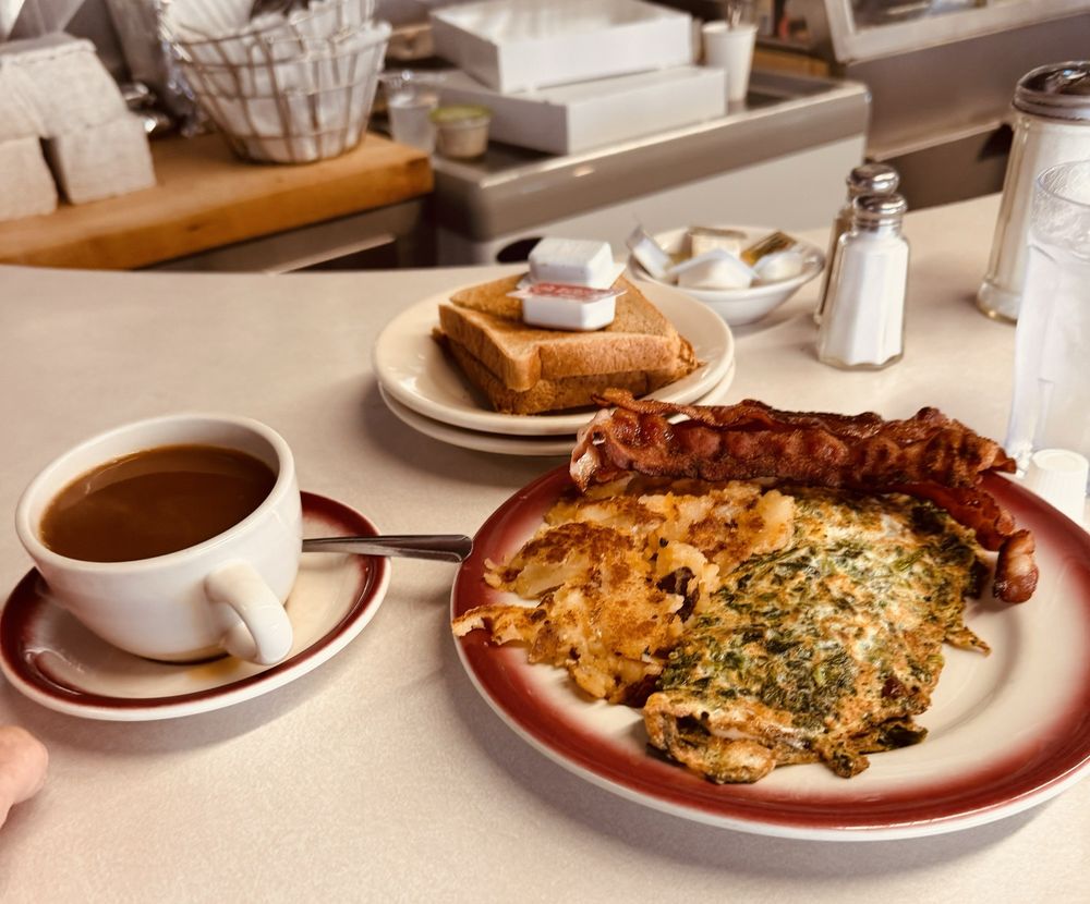 ANGELO’S GLASSBORO DINER - Updated June 2025 - 103 Photos & 209 Reviews ...