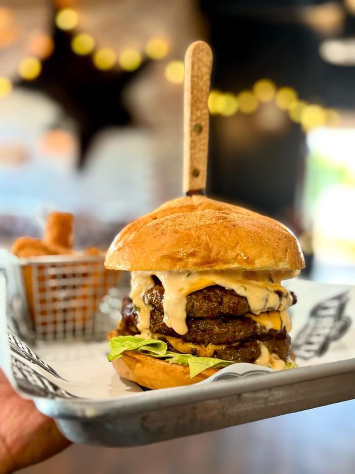 FIREFLY BURGER - Updated July 2025 - 410 Photos & 310 Reviews - 11011 ...