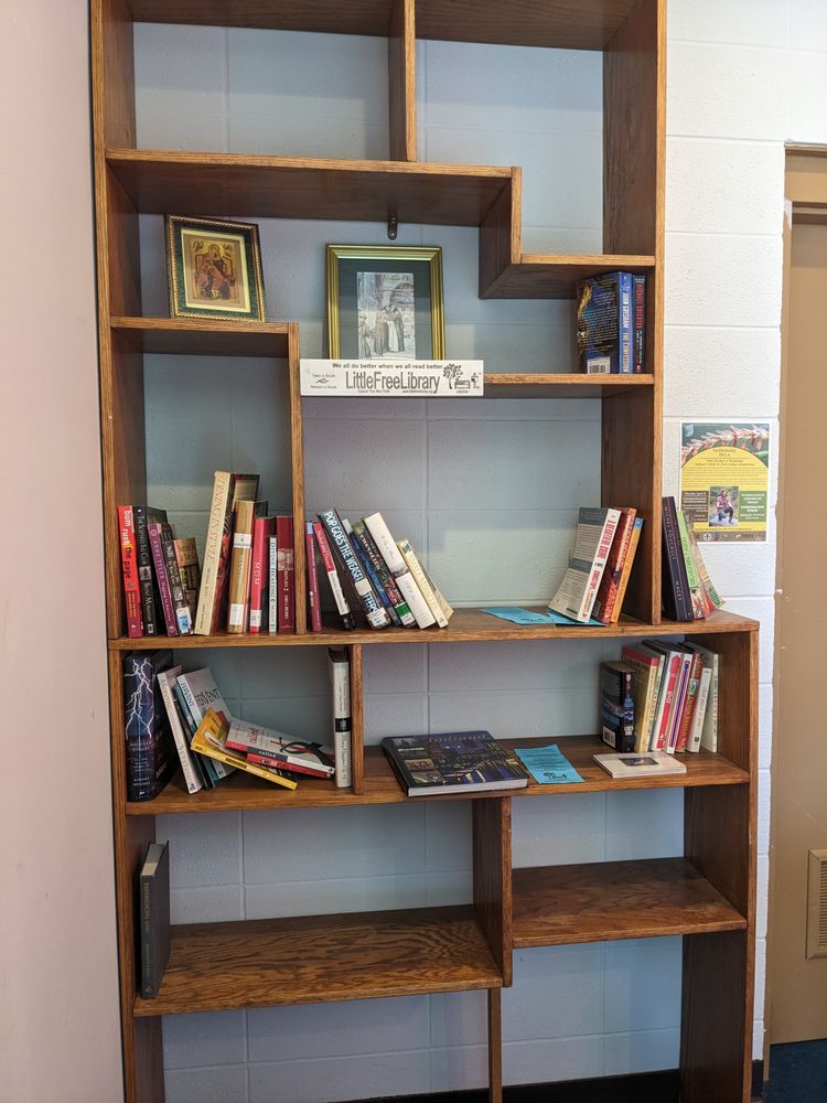 LITTLE FREE LIBRARY - Updated July 2025 - 860 E 10th St, Ferdinand ...