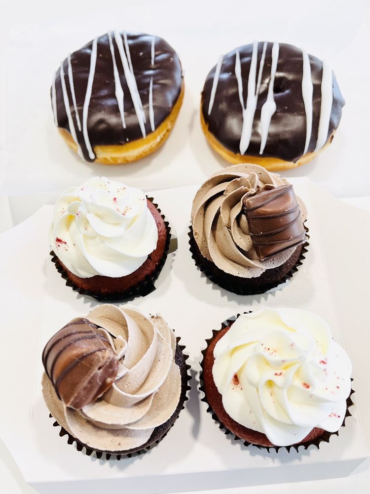 PICASSO’S BAKERY - Updated December 2025 - 11943 224 Street, Maple ...