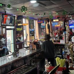 HAWKEYE’S BAR & GRILL - Updated July 2025 - 150 Photos & 394 Reviews ...