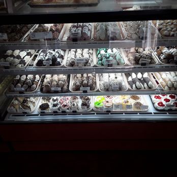 RUSSO PASTRY SHOP - Updated December 2025 - 118 Photos & 107 Reviews ...