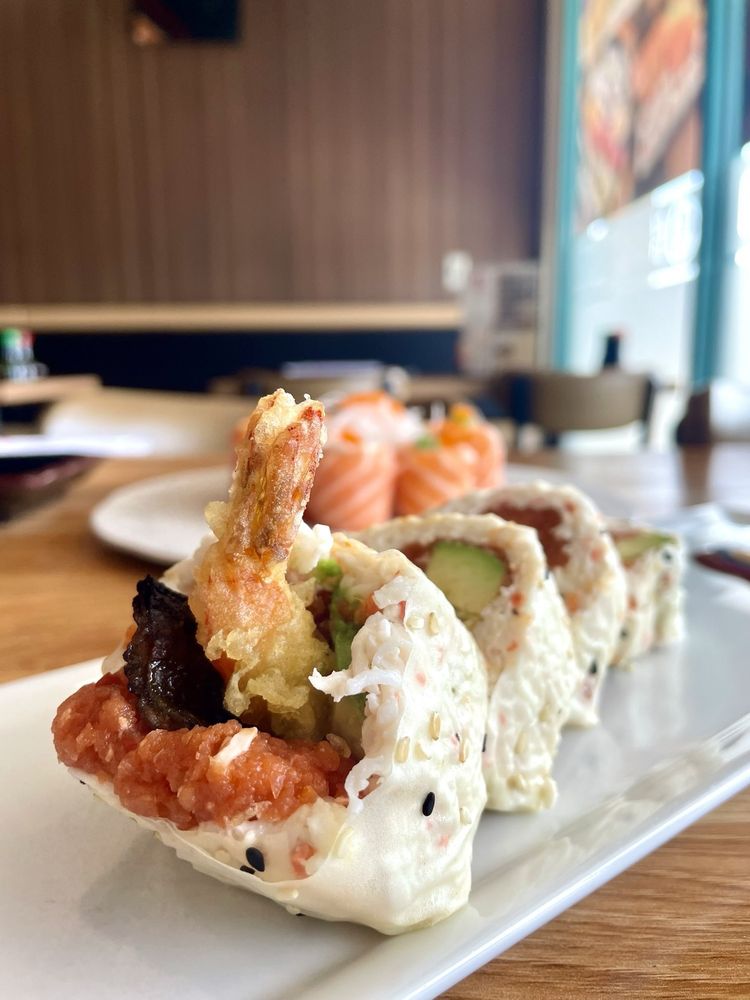 HEEMO SUSHI - Updated April 2025 - 750 Photos & 316 Reviews - 1221 E ...