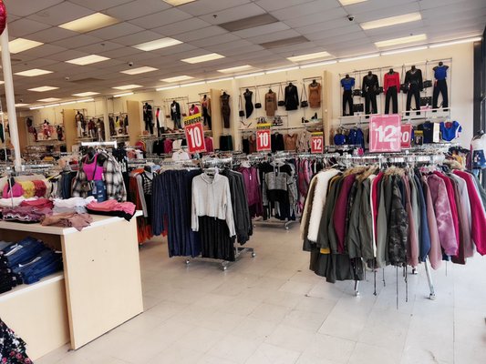 MY MELROSE - Updated January 2025 - 59 Photos - 13347 I-10 East Fwy ...