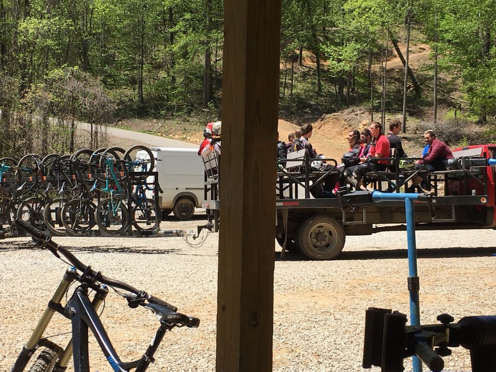 WINDROCK PARK CAMPGROUND - 55 Photos & 12 Reviews - Campgrounds - 555 ...