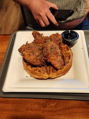 SPICE AND GRAVY SOUTHERN EATERY - 47 Photos & 21 Reviews - 7401 Matlock ...