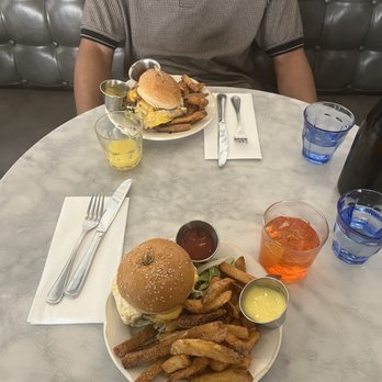 THE ESSENTIAL - 521 Photos & 364 Reviews - 2215 1st Ave N, Birmingham ...