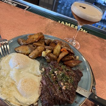 MICKEY’S IRISH PUB - Updated June 2024 - 278 Photos & 219 Reviews - 100 ...