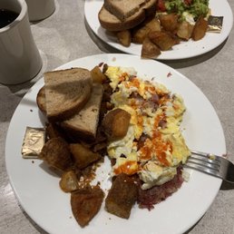 THE PARAMOUNT - Updated December 2025 - 1171 Photos & 1820 Reviews - 44 ...