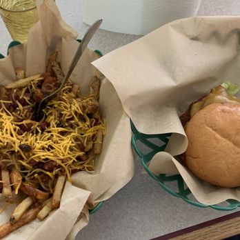THE BURGER DIVE - Updated November 2024 - 349 Photos & 664 Reviews ...
