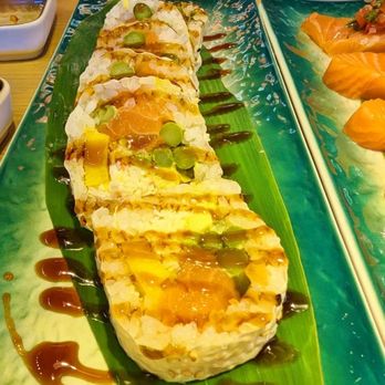 UMAMI REVOLVING SUSHI - Updated October 2024 - 19 Photos - 5850 N Mesa ...