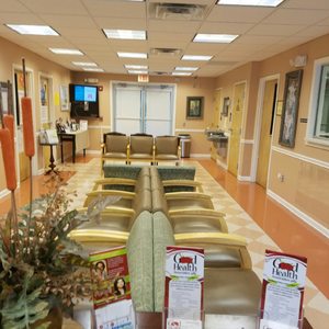 MURFREESBORO MEDICAL CLINIC - Updated August 2024 - 73 Reviews - 1272 ...