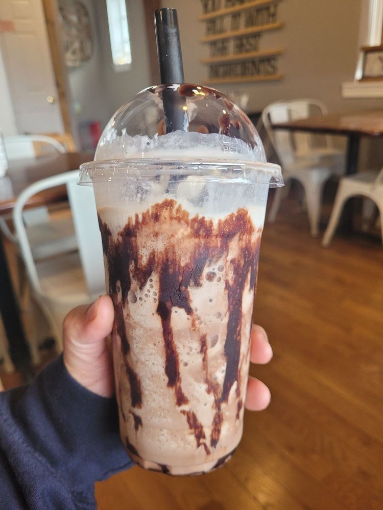 CROSSROADS CAFE - Updated December 2025 - 23 Elamsville Rd, Stuart ...