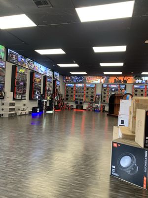 AUDIO EXPRESS - Updated December 2025 - 48 Photos & 130 Reviews - 2246 ...