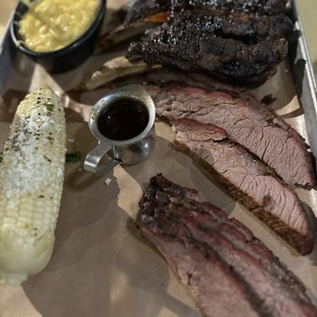 LUCILLE’S SMOKEHOUSE BAR-B-QUE - Updated June 2024 - 1599 Photos & 1903 ...