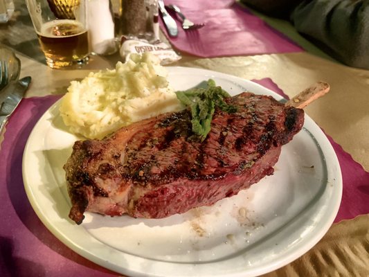 PLEASANT LAKE INN - Updated January 2026 - 36 Photos & 18 Reviews ...