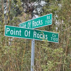 FOUR WINDS BEACH RESORT - Updated January 2025 - 16 Photos & 14 Reviews ...