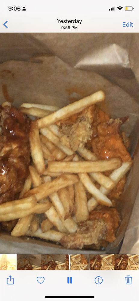 CRUSTY’S - Updated September 2024 - 27 Photos & 10 Reviews - 5899 Rue ...