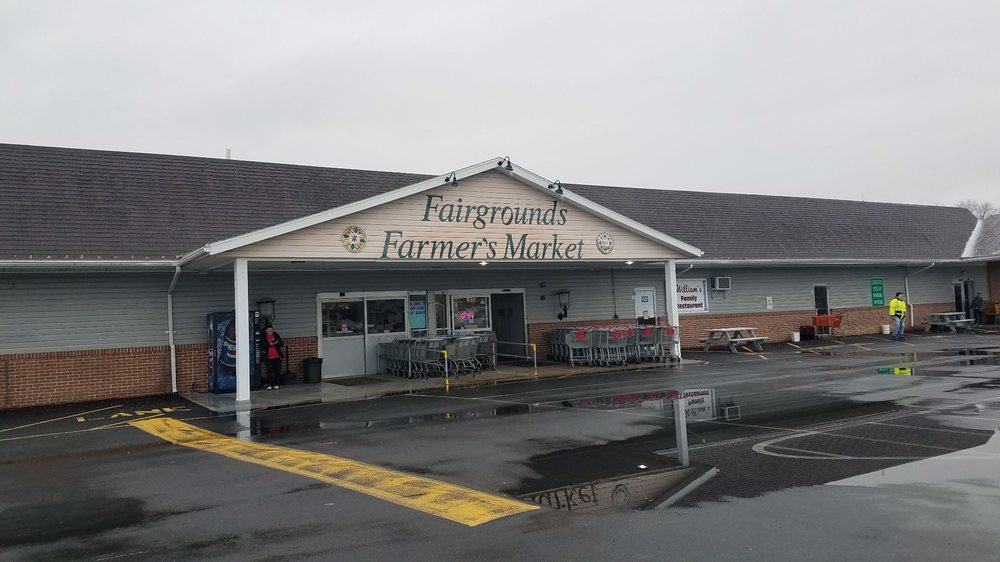 FAIRGROUNDS FARMERS MARKET - 83 Photos & 44 Reviews - 2934 N 5th St Hwy ...